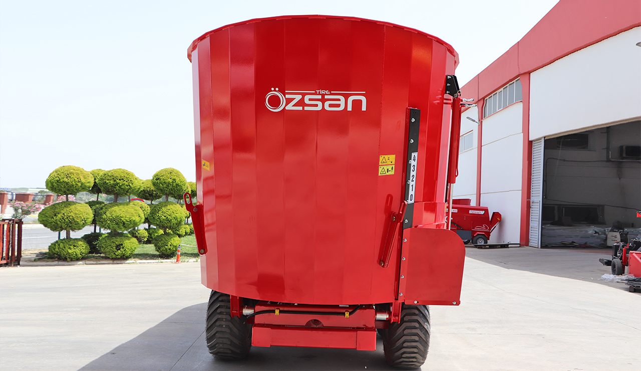 Vertical Auger Feed Mixer D20 - Intermix