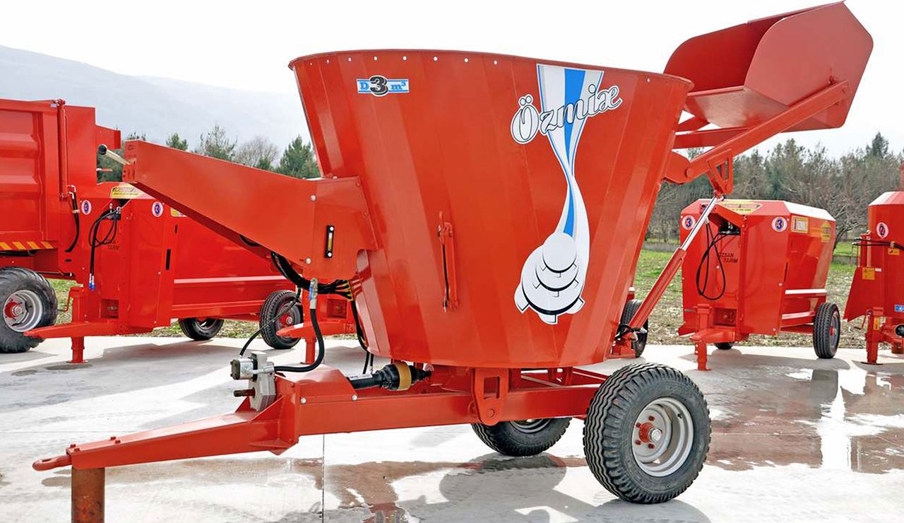 Vertical Auger Feed Mixer D3 - Intermix